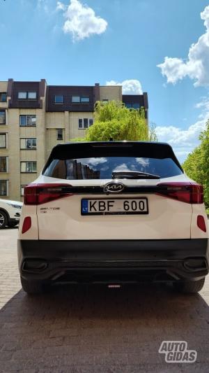 Balts Kia Seltos 2020 Viļņa, ar dzinēja tilpumu 1.60 L un nobraukumu 184 tūkst. km par 16000 €, foto 19 vietnē AUTOMOTO.COM.LV