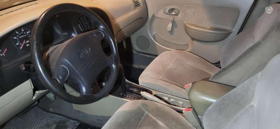 Kia Sephia 2000 Viļņa, ar dzinēja tilpumu 1.79 L un nobraukumu 154 tūkst. km par 500 €, foto 8 vietnē AUTOMOTO.COM.LV