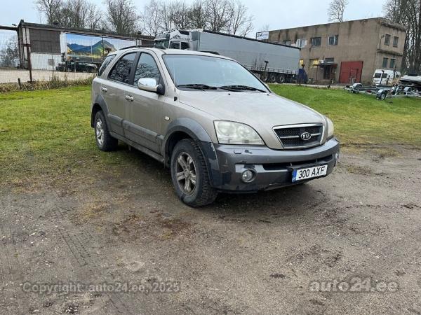 Smilšu krāsa Kia Sorento 2006 Viljandi, ar dzinēja tilpumu 2.50 L un nobraukumu 210 tūkst. km par 950 €, foto 1 vietnē AUTOMOTO.COM.LV