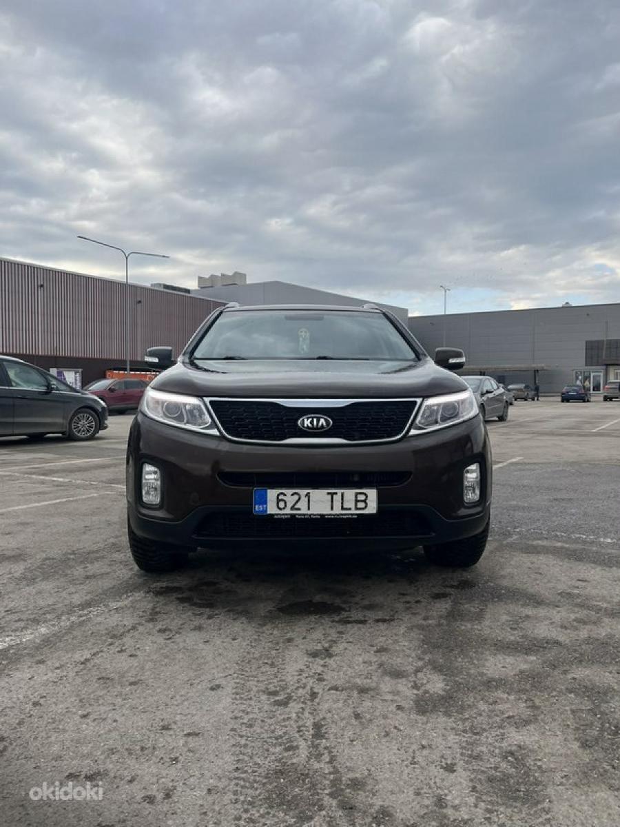 Smilšu krāsa Kia Sorento 2014 Tallina, ar dzinēja tilpumu 0.00 L un nobraukumu 351 tūkst. km par 7500 €, foto 18 vietnē AUTOMOTO.COM.LV