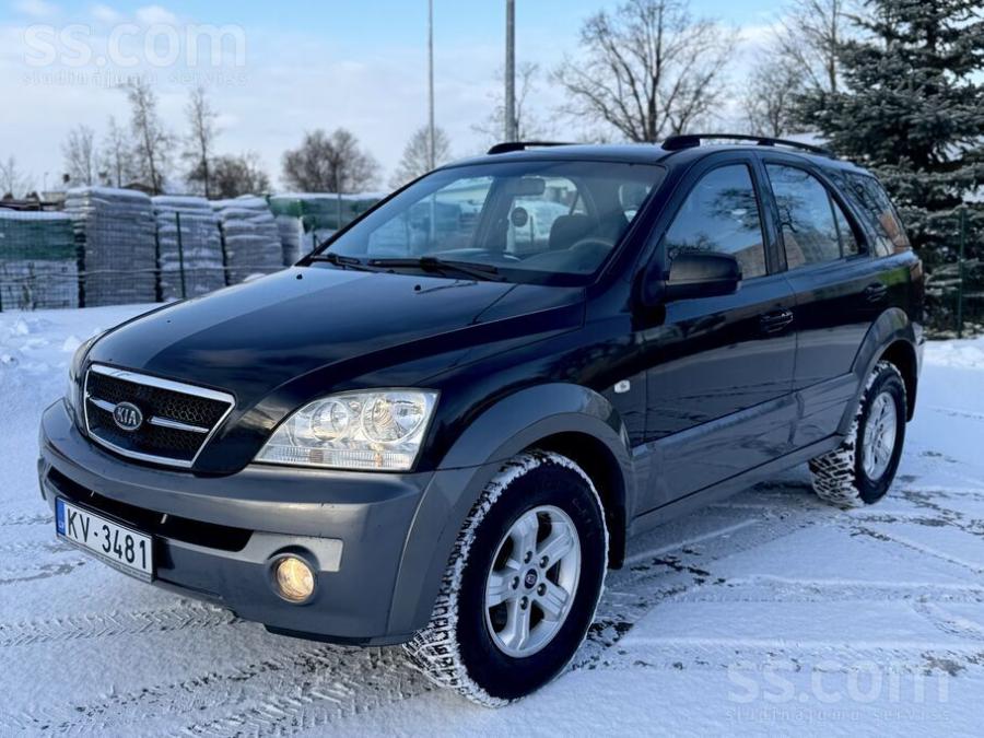 Melns Kia Sorento 2003 Jelgava, ar dzinēja tilpumu 2.50 L un nobraukumu 316 tūkst. km par 2850 €, foto 3 vietnē AUTOMOTO.COM.LV