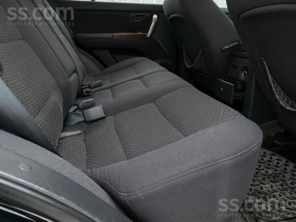 Melns Kia Sorento 2003 Rīga, ar dzinēja tilpumu 2.50 L un nobraukumu 316 tūkst. km par 3450 €, foto 10 vietnē AUTOMOTO.COM.LV