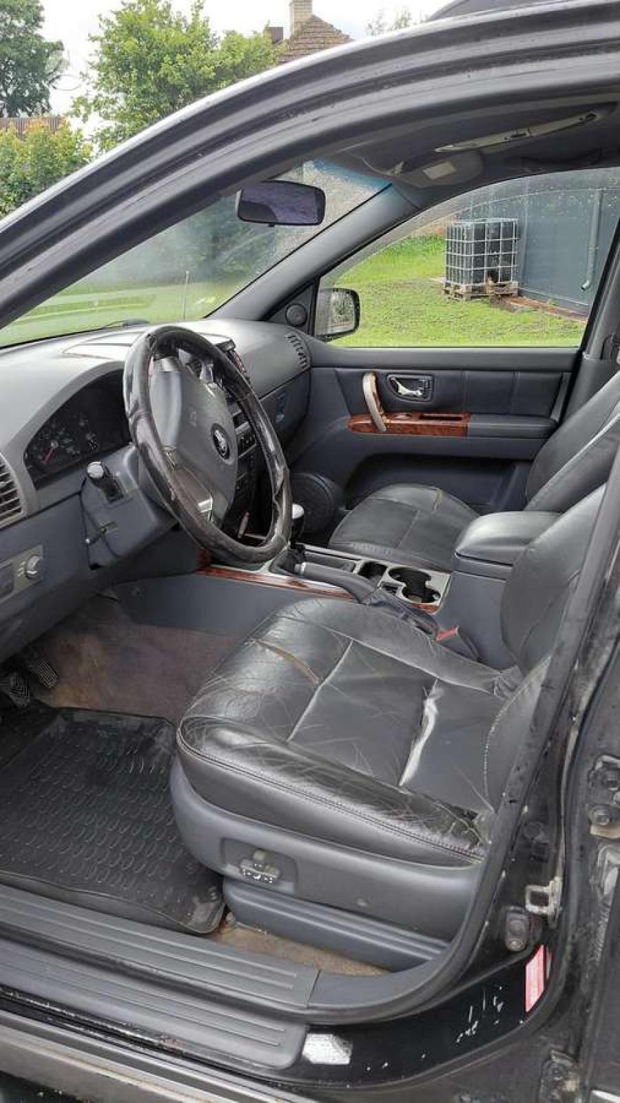 Melns Kia Sorento 2003 Biržai, ar dzinēja tilpumu 2.50 L un nobraukumu 356 tūkst. km par 1300 €, foto 8 vietnē AUTOMOTO.COM.LV