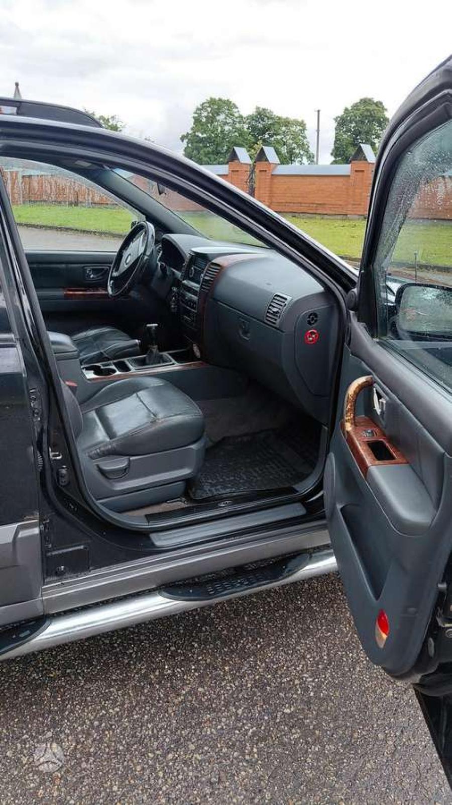 Melns Kia Sorento 2003 Biržai, ar dzinēja tilpumu 2.50 L un nobraukumu 356 tūkst. km par 1300 €, foto 9 vietnē AUTOMOTO.COM.LV