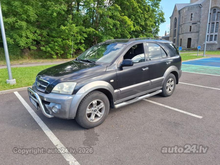 Melns Kia Sorento 2004 Narva, ar dzinēja tilpumu 3.50 L un nobraukumu 231 tūkst. km par 950 €, foto 1 vietnē AUTOMOTO.COM.LV