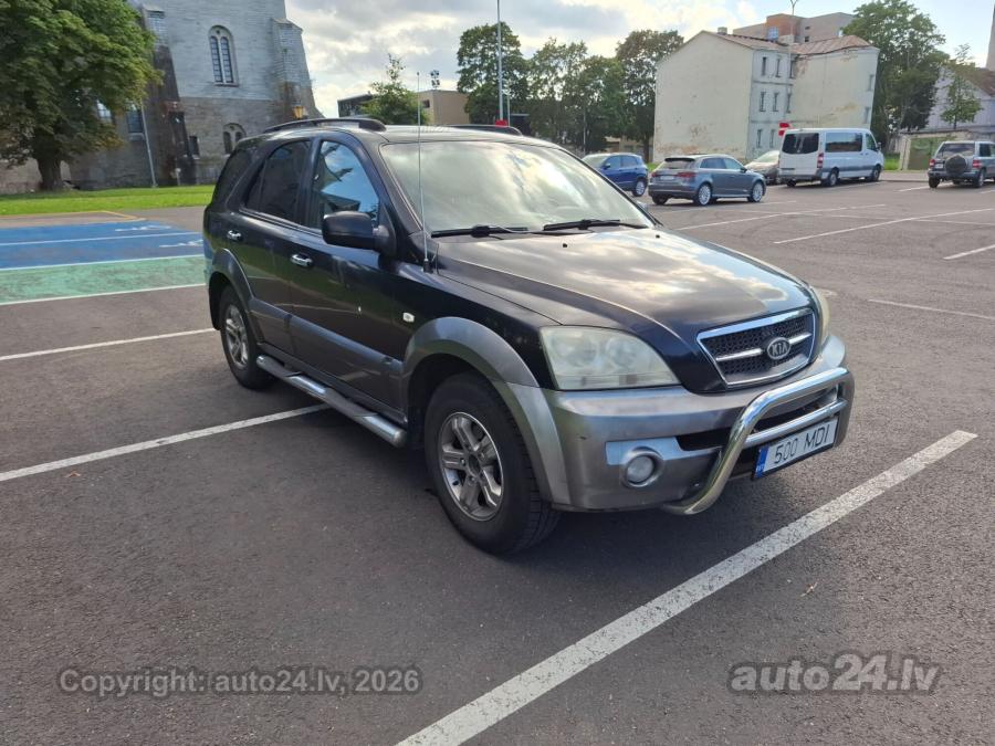 Melns Kia Sorento 2004 Narva, ar dzinēja tilpumu 3.50 L un nobraukumu 231 tūkst. km par 950 €, foto 3 vietnē AUTOMOTO.COM.LV