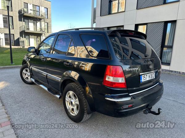 Melns Kia Sorento 2005 Tartu, ar dzinēja tilpumu 2.50 L un nobraukumu 368 tūkst. km par 1799 €, foto 2 vietnē AUTOMOTO.COM.LV