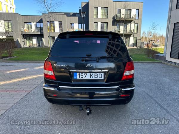 Melns Kia Sorento 2005 Tartu, ar dzinēja tilpumu 2.50 L un nobraukumu 368 tūkst. km par 1799 €, foto 8 vietnē AUTOMOTO.COM.LV