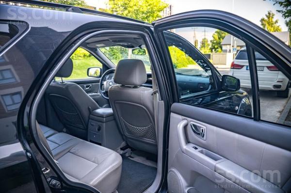 Melns Kia Sorento 2005 Rīga, ar dzinēja tilpumu 2.50 L un nobraukumu 215 tūkst. km par 2990 €, foto 9 vietnē AUTOMOTO.COM.LV