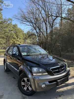 Melns Kia Sorento 2006 Prienai, ar dzinēja tilpumu 2.50 L un nobraukumu 243 tūkst. km par 2500 €, foto  vietnē AUTOMOTO.COM.LV