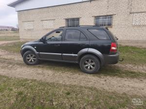 Melns Kia Sorento 2006 Ignalina, ar dzinēja tilpumu 2.50 L un nobraukumu 199 tūkst. km par 1550 €, foto 9 vietnē AUTOMOTO.COM.LV