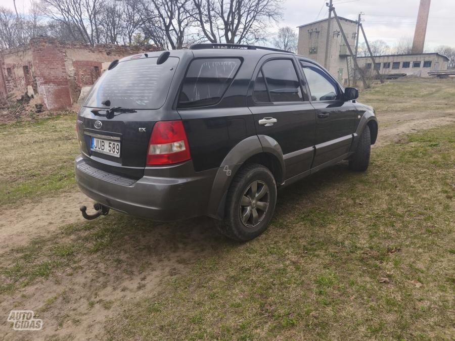 Melns Kia Sorento 2006 Ignalina, ar dzinēja tilpumu 2.50 L un nobraukumu 199 tūkst. km par 1550 €, foto 10 vietnē AUTOMOTO.COM.LV