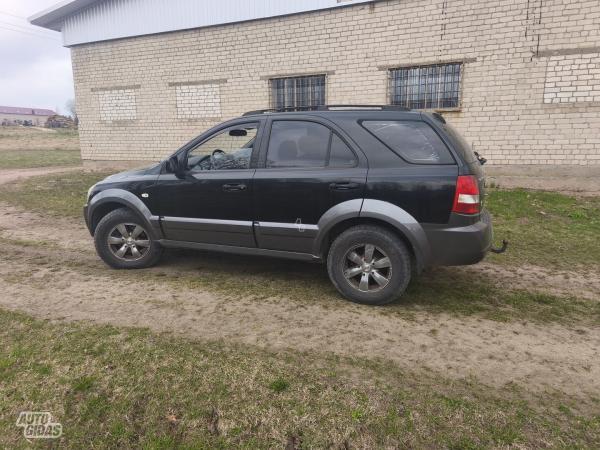Melns Kia Sorento 2006 Ignalina, ar dzinēja tilpumu 2.50 L un nobraukumu 199 tūkst. km par 1450 €, foto 8 vietnē AUTOMOTO.COM.LV