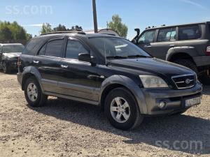 Melns Kia Sorento 2006 Rīga, ar dzinēja tilpumu 2.50 L un nobraukumu 340 tūkst. km par 1990 €, foto  vietnē AUTOMOTO.COM.LV