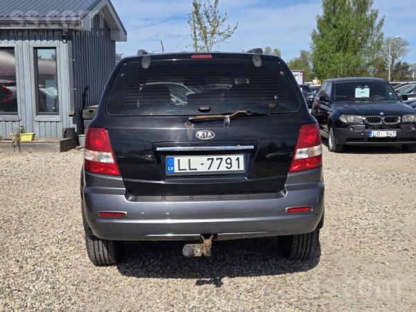 Melns Kia Sorento 2006 Rīga, ar dzinēja tilpumu 2.50 L un nobraukumu 340 tūkst. km par 1990 €, foto 6 vietnē AUTOMOTO.COM.LV