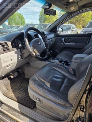 Melns Kia Sorento 2006 Rīga, ar dzinēja tilpumu 2.50 L un nobraukumu 340 tūkst. km par 1990 €, foto 10 vietnē AUTOMOTO.COM.LV