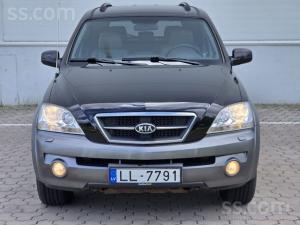 Melns Kia Sorento 2006 Rīga, ar dzinēja tilpumu 2.50 L un nobraukumu 340 tūkst. km par 2700 €, foto 6 vietnē AUTOMOTO.COM.LV