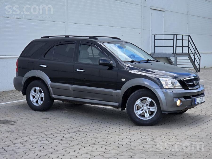 Melns Kia Sorento 2006 Rīga, ar dzinēja tilpumu 2.50 L un nobraukumu 340 tūkst. km par 2700 €, foto 11 vietnē AUTOMOTO.COM.LV