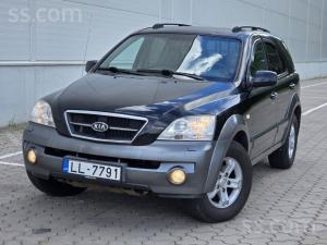 Melns Kia Sorento 2006 Rīga, ar dzinēja tilpumu 2.50 L un nobraukumu 340 tūkst. km par 2700 €, foto 14 vietnē AUTOMOTO.COM.LV