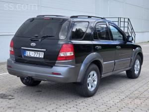 Melns Kia Sorento 2006 Rīga, ar dzinēja tilpumu 2.50 L un nobraukumu 340 tūkst. km par 2700 €, foto 21 vietnē AUTOMOTO.COM.LV