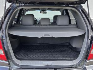 Melns Kia Sorento 2006 Rīga, ar dzinēja tilpumu 2.50 L un nobraukumu 340 tūkst. km par 2700 €, foto 26 vietnē AUTOMOTO.COM.LV
