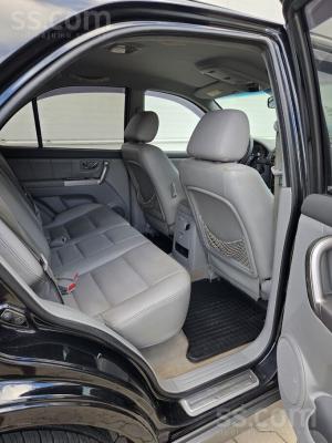 Melns Kia Sorento 2006 Rīga, ar dzinēja tilpumu 2.50 L un nobraukumu 340 tūkst. km par 2700 €, foto 30 vietnē AUTOMOTO.COM.LV