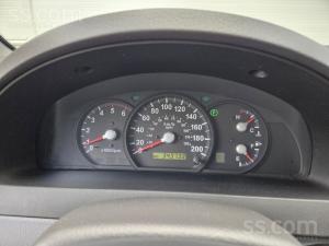 Melns Kia Sorento 2006 Rīga, ar dzinēja tilpumu 2.50 L un nobraukumu 340 tūkst. km par 2700 €, foto 32 vietnē AUTOMOTO.COM.LV