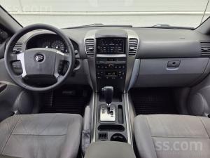 Melns Kia Sorento 2006 Rīga, ar dzinēja tilpumu 2.50 L un nobraukumu 340 tūkst. km par 2700 €, foto 34 vietnē AUTOMOTO.COM.LV