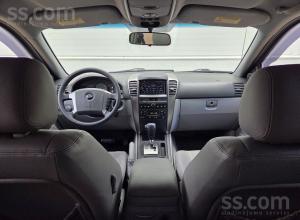 Melns Kia Sorento 2006 Rīga, ar dzinēja tilpumu 2.50 L un nobraukumu 340 tūkst. km par 2700 €, foto 35 vietnē AUTOMOTO.COM.LV
