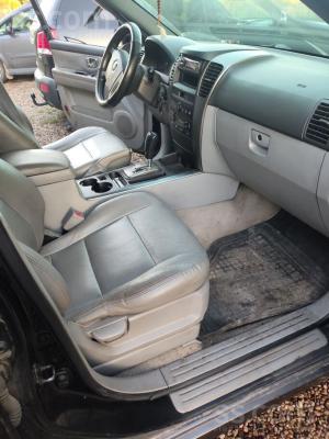 Melns Kia Sorento 2006 Daugavpils, ar dzinēja tilpumu 2.50 L un nobraukumu 355 tūkst. km par 2300 €, foto 6 vietnē AUTOMOTO.COM.LV