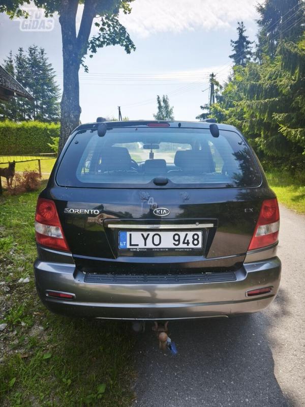 Melns Kia Sorento 2006 Kauņa, ar dzinēja tilpumu 2.50 L un nobraukumu 256 tūkst. km par 1400 €, foto 5 vietnē AUTOMOTO.COM.LV