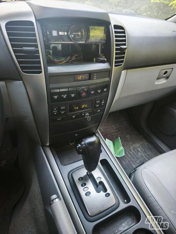Melns Kia Sorento 2006 Kauņa, ar dzinēja tilpumu 2.50 L un nobraukumu 256 tūkst. km par 1400 €, foto 9 vietnē AUTOMOTO.COM.LV
