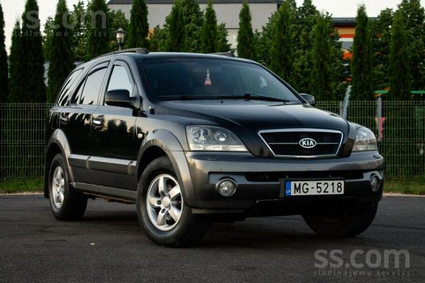 Черный Киа Соренто 2006 в Елгава, объемом двигателя 2.50 л и пробегом 293 тыс. км за 2900 €, фото 1 на AUTOMOTO.COM.LV