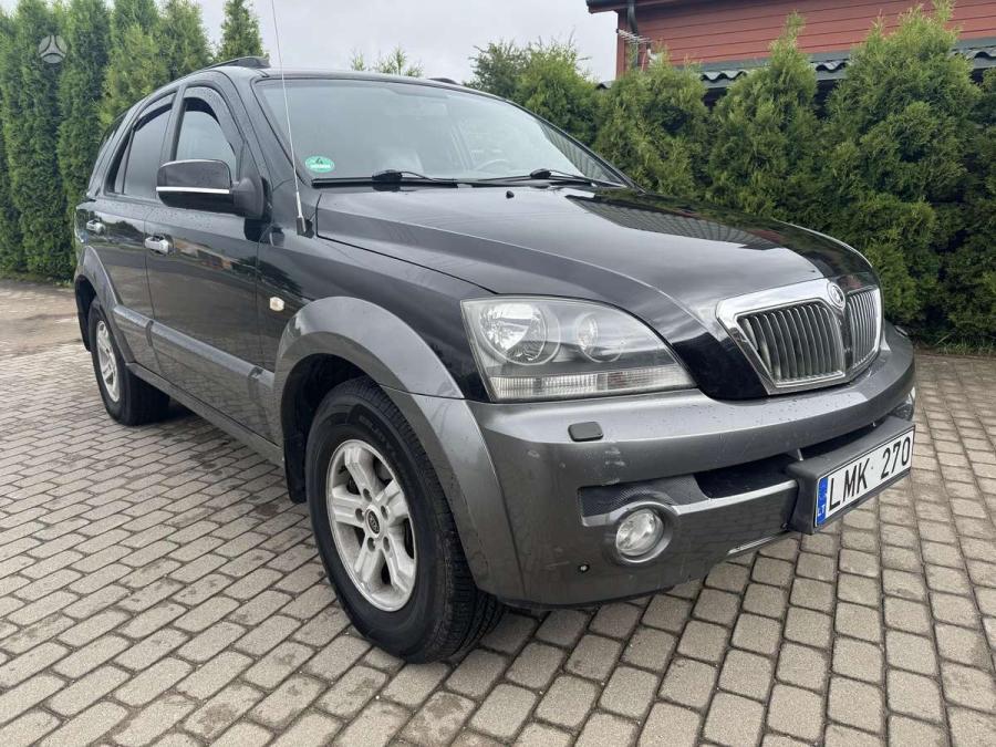 Черный Киа Соренто 2006 в Кретинга, объемом двигателя 2.50 л и пробегом 295 тыс. км за 2495 €, фото 3 на AUTOMOTO.COM.LV