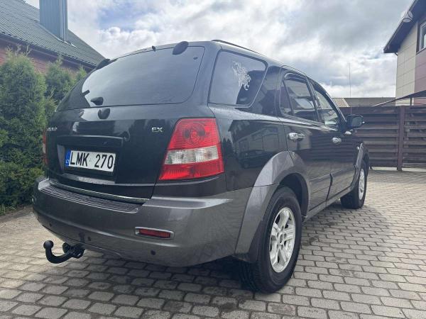 Melns Kia Sorento 2006 Kretinga, ar dzinēja tilpumu 2.50 L un nobraukumu 295 tūkst. km par 2495 €, foto 8 vietnē AUTOMOTO.COM.LV