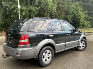Melns Kia Sorento 2006 Prienai, ar dzinēja tilpumu 2.50 L un nobraukumu 224 tūkst. km par 2500 €, foto 8 vietnē AUTOMOTO.COM.LV