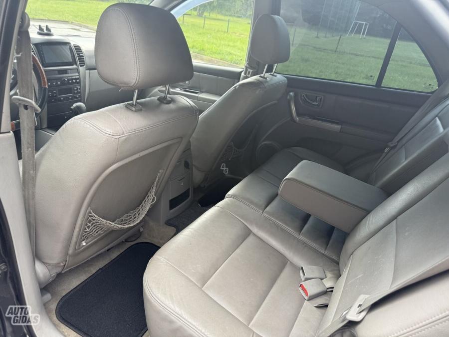 Melns Kia Sorento 2006 Prienai, ar dzinēja tilpumu 2.50 L un nobraukumu 224 tūkst. km par 2500 €, foto 19 vietnē AUTOMOTO.COM.LV