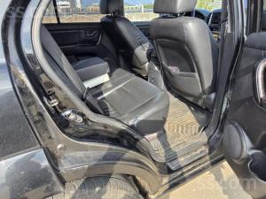 Melns Kia Sorento 2006 Rīga, ar dzinēja tilpumu 2.50 L un nobraukumu 330 tūkst. km par 4600 €, foto 8 vietnē AUTOMOTO.COM.LV