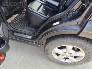 Melns Kia Sorento 2006 Rīga, ar dzinēja tilpumu 2.50 L un nobraukumu 330 tūkst. km par 4600 €, foto 10 vietnē AUTOMOTO.COM.LV
