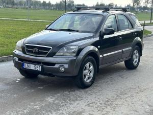 Черный Киа Соренто 2006 в Укмерге, объемом двигателя 2.50 л и пробегом 222 тыс. км за 2100 €, фото 3 на AUTOMOTO.COM.LV