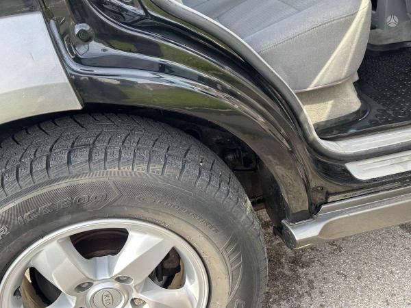 Melns Kia Sorento 2006 Ukmergė, ar dzinēja tilpumu 2.50 L un nobraukumu 222 tūkst. km par 2100 €, foto 10 vietnē AUTOMOTO.COM.LV