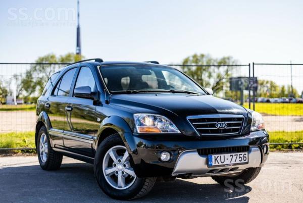 Melns Kia Sorento 2007 Rīga, ar dzinēja tilpumu 2.50 L un nobraukumu 312 tūkst. km par 4590 €, foto 2 vietnē AUTOMOTO.COM.LV