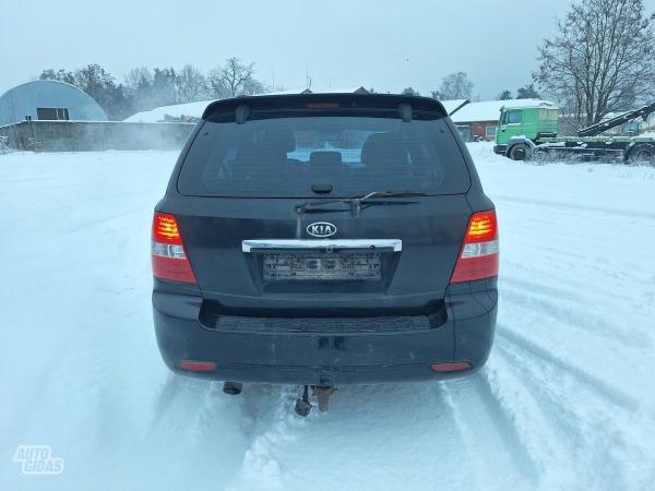 Melns Kia Sorento 2007 Prienai, ar dzinēja tilpumu 2.50 L un nobraukumu 186 tūkst. km par 2450 €, foto 3 vietnē AUTOMOTO.COM.LV