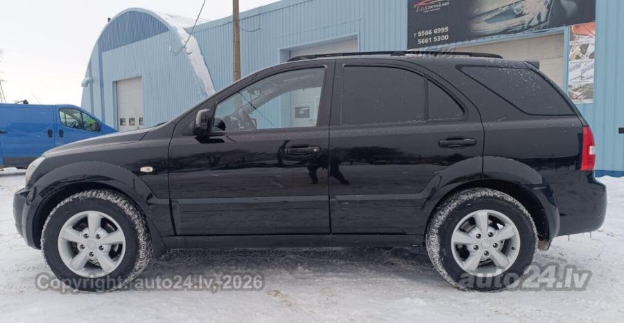 Melns Kia Sorento 2007 Jehvi, ar dzinēja tilpumu 3.30 L un nobraukumu 371 tūkst. km par 3000 €, foto 5 vietnē AUTOMOTO.COM.LV