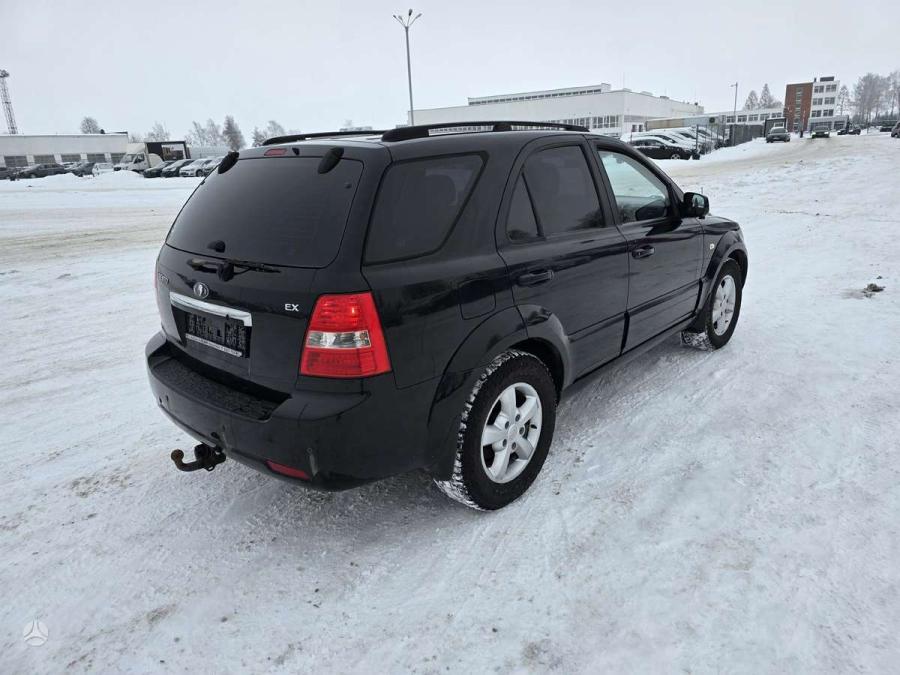 Melns Kia Sorento 2007 Marijampole, ar dzinēja tilpumu 2.50 L un nobraukumu 230 tūkst. km par 3600 €, foto 4 vietnē AUTOMOTO.COM.LV