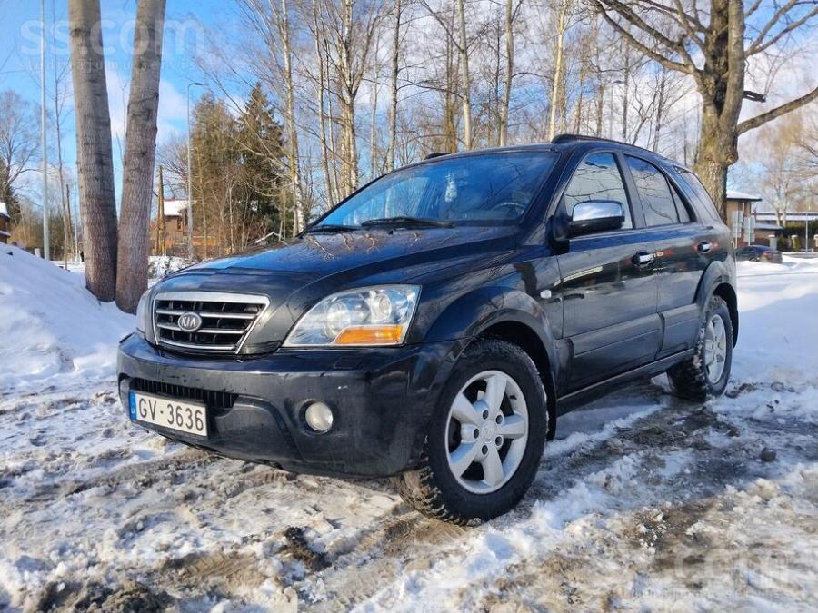 Melns Kia Sorento 2007 Rīga, ar dzinēja tilpumu 2.50 L un nobraukumu 316 tūkst. km par 3190 €, foto 1 vietnē AUTOMOTO.COM.LV