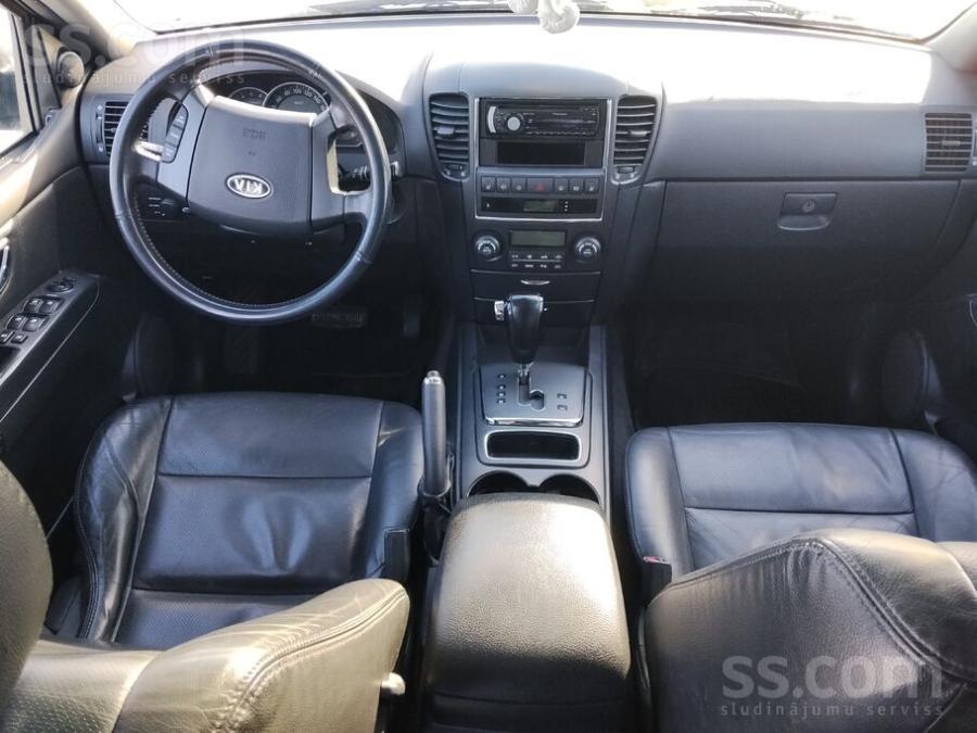 Melns Kia Sorento 2007 Rīga, ar dzinēja tilpumu 2.50 L un nobraukumu 316 tūkst. km par 3190 €, foto 18 vietnē AUTOMOTO.COM.LV
