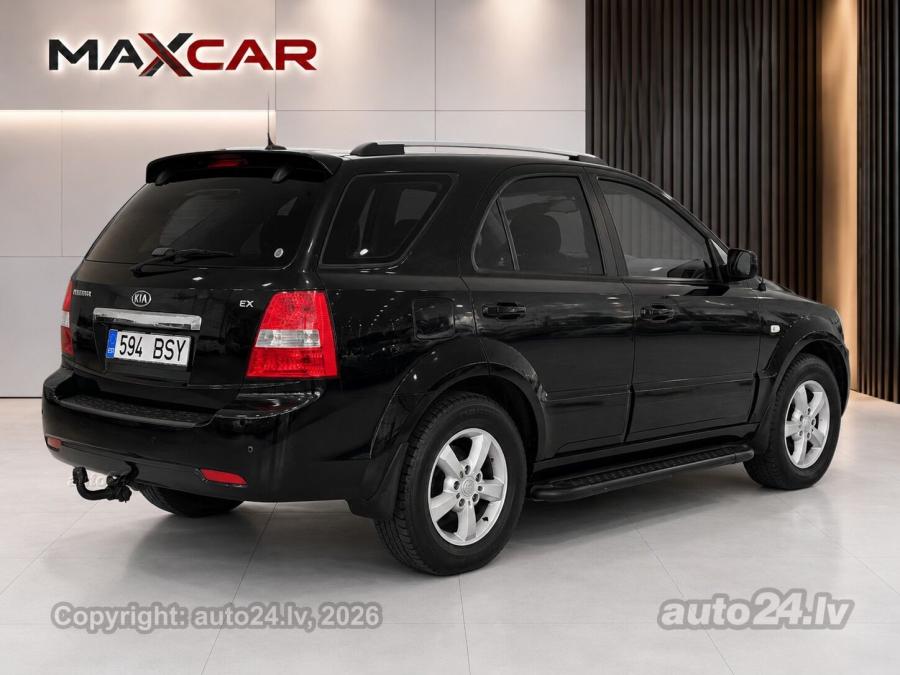 Melns Kia Sorento 2007 Tallina, ar dzinēja tilpumu 2.50 L un nobraukumu 256 tūkst. km par 3999 €, foto 7 vietnē AUTOMOTO.COM.LV