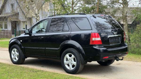 Melns Kia Sorento 2007 Marijampole, ar dzinēja tilpumu 2.50 L un nobraukumu 288 tūkst. km par 2799 €, foto 2 vietnē AUTOMOTO.COM.LV