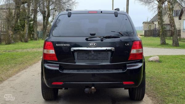 Melns Kia Sorento 2007 Marijampole, ar dzinēja tilpumu 2.50 L un nobraukumu 288 tūkst. km par 2799 €, foto 6 vietnē AUTOMOTO.COM.LV